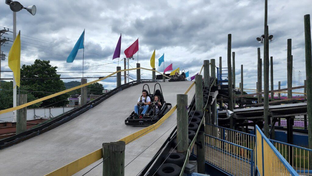 Speed Zone Fun Park - Stays by Santy