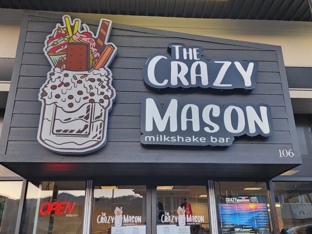 The Crazy Mason Milkshake Bar - Stays by Santy